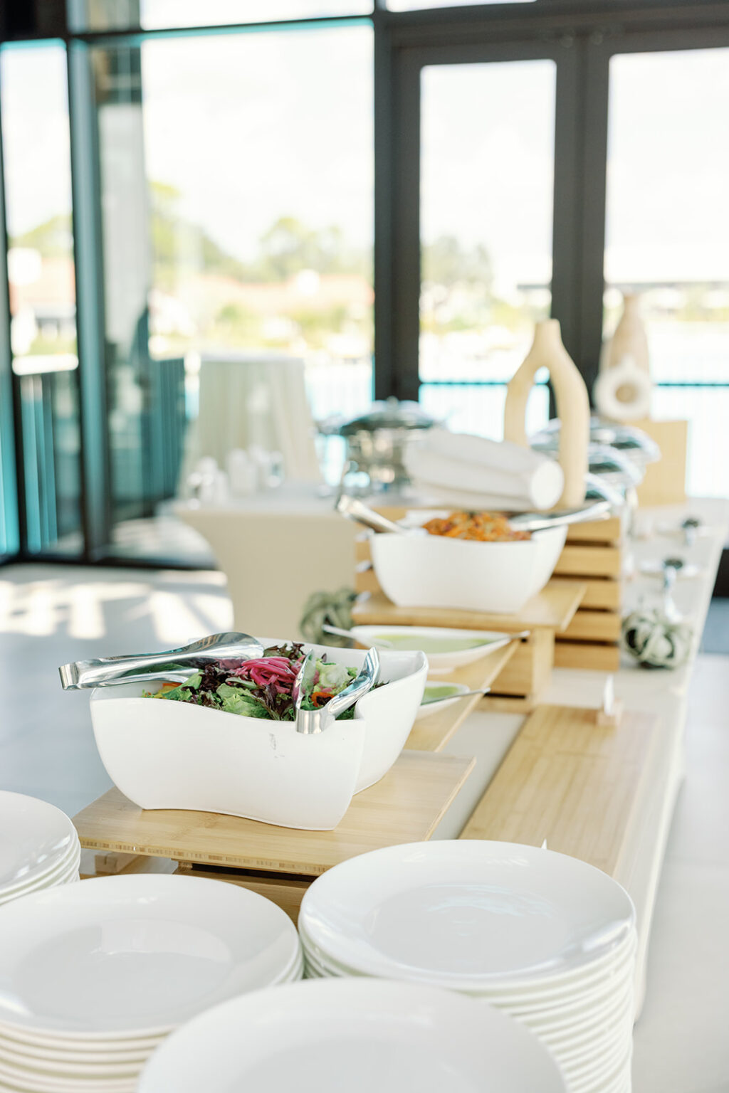 The Ultimate Guide to Choosing Between Plated and Buffet Wedding Meals ...